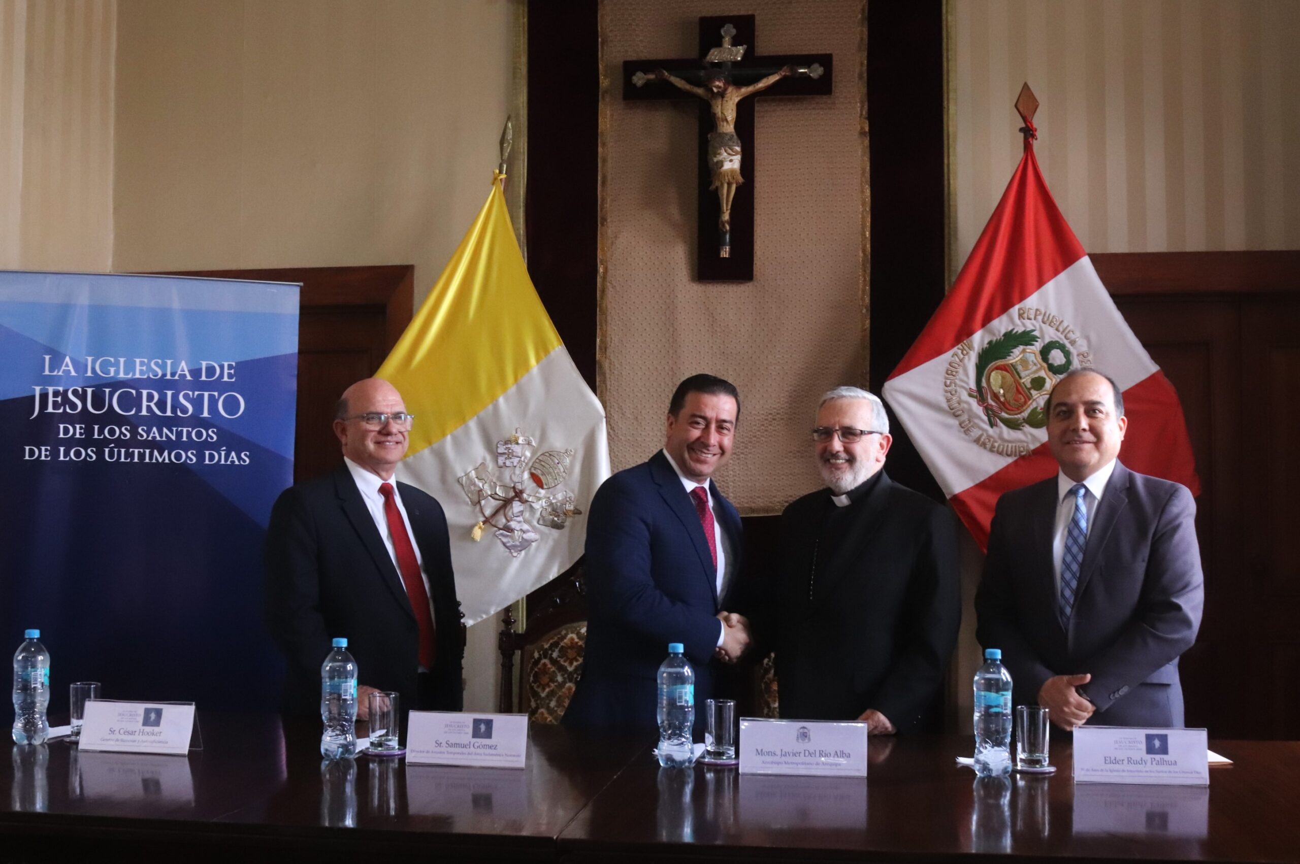 Cáritas Arequipa y la ASPERSUD se unen en favor de las familias ...